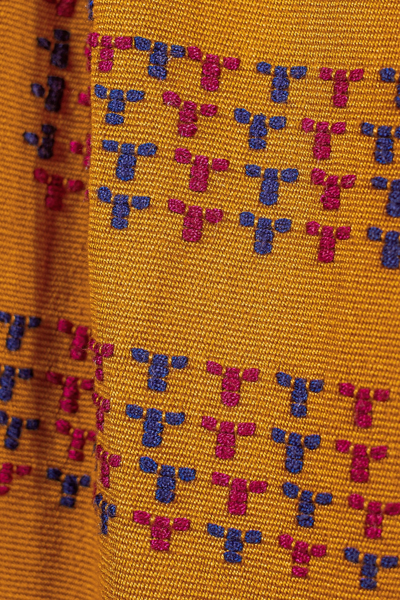 Blusas – Juxta Nation